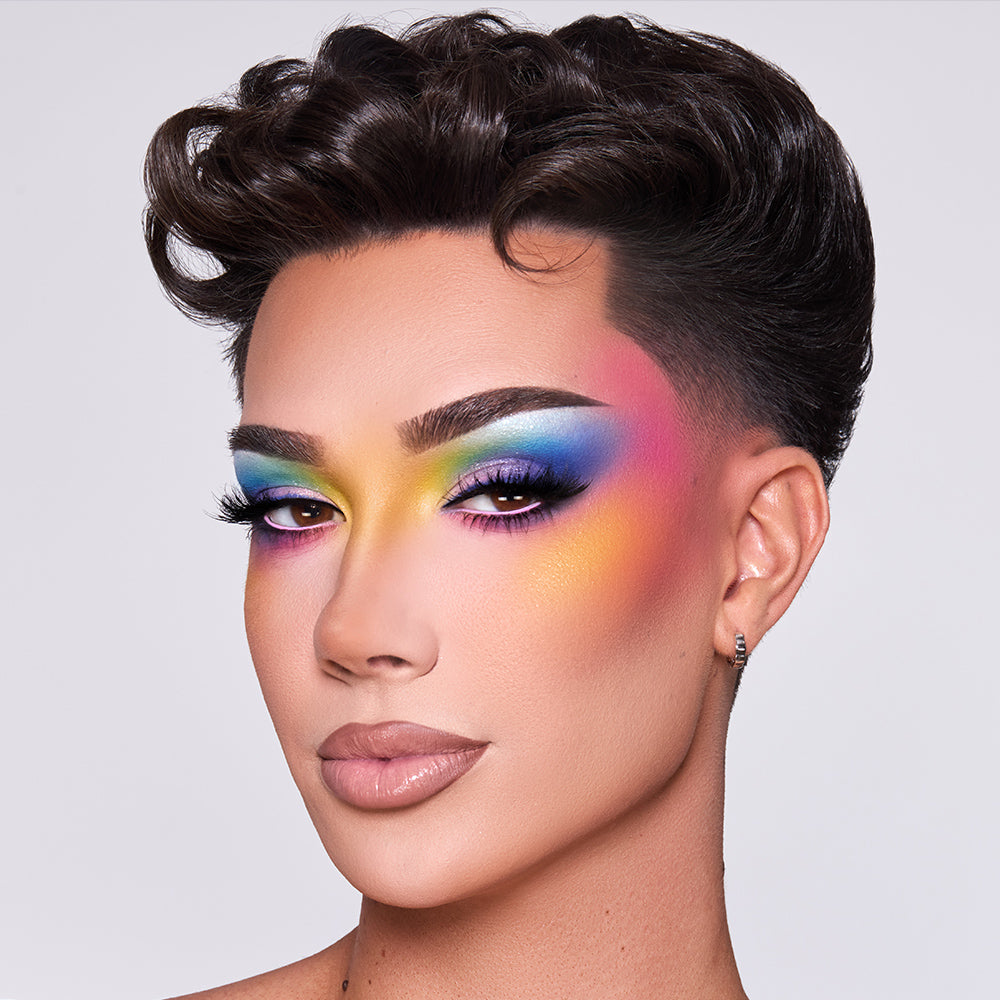 ARTISTRY CANVAS PALETTE – Painted